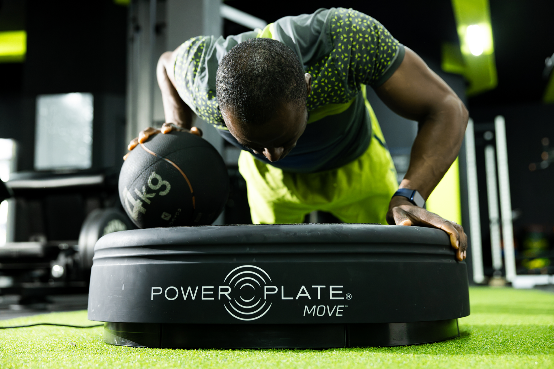 Power Plate for Athletic Performance: Warm-Ups, Recovery & Strength (2026)